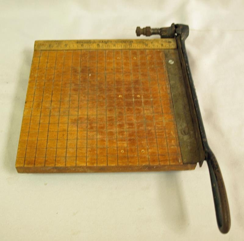 Milton Bradley Dandy Paper Cutter