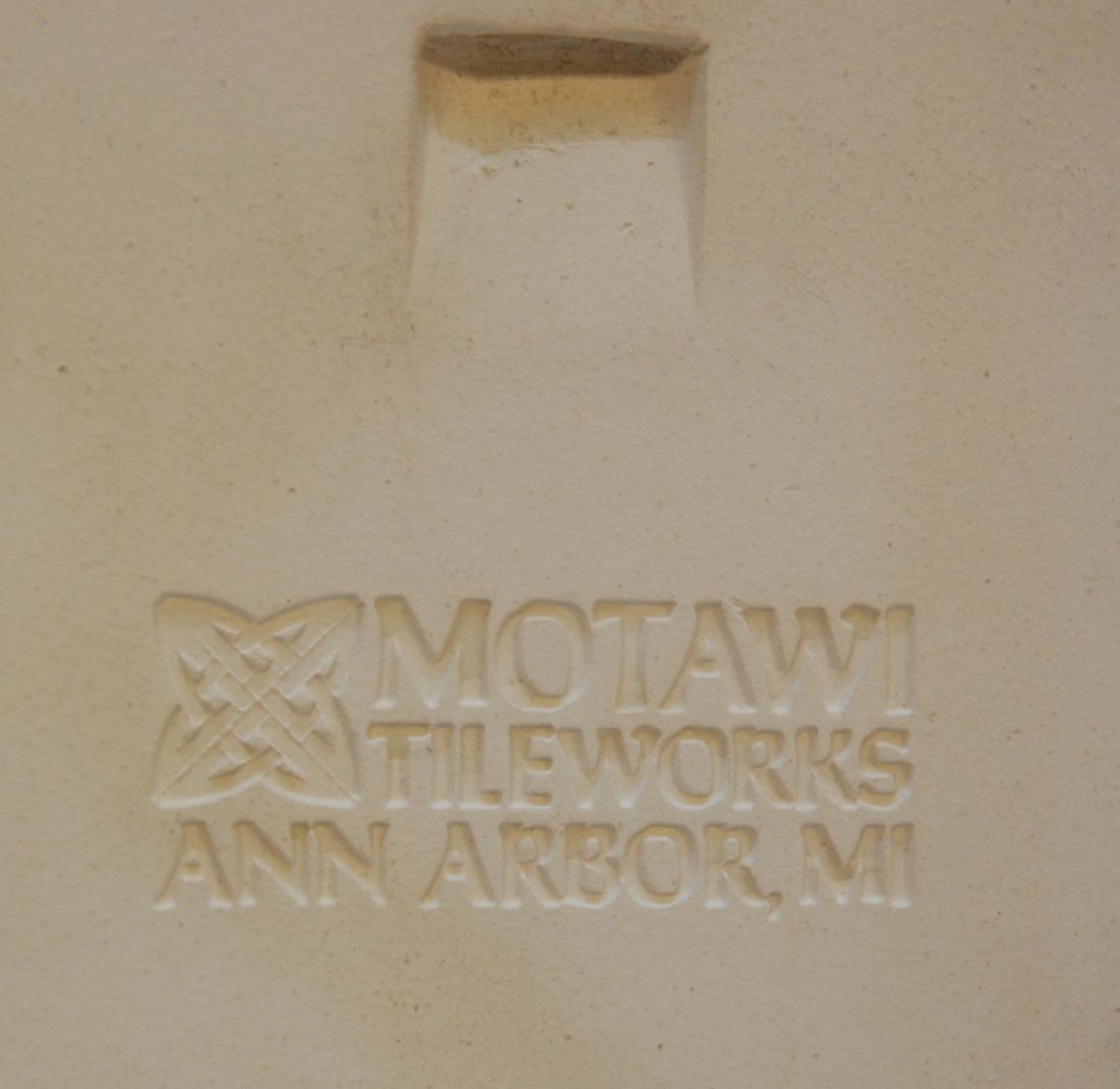 MOTAWI - FRANK LLOYD WRIGHT 'MARCH BALLOONS' TILE