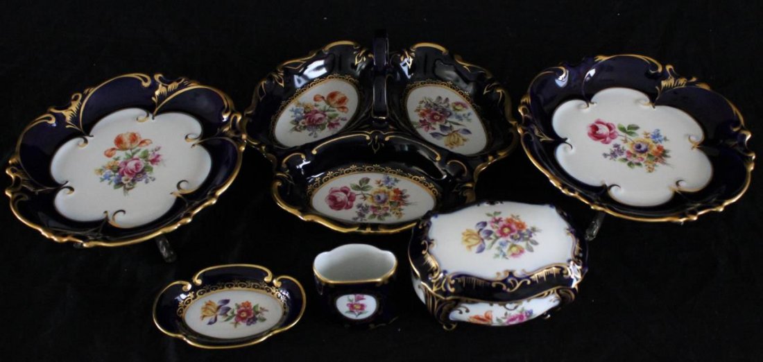 SIX PIECES OF JLMENAU ECHT KOBALT GERMAN PORCELAIN