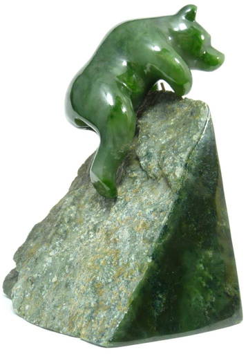 LARGE ALASKAN NEPHRITE JADE BEAR ON BASE - Jun 20, 2015 | Elite ...