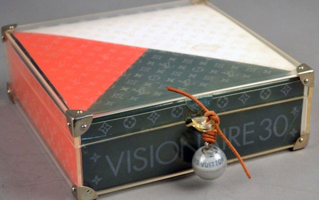 Visionaire 30 - The Game