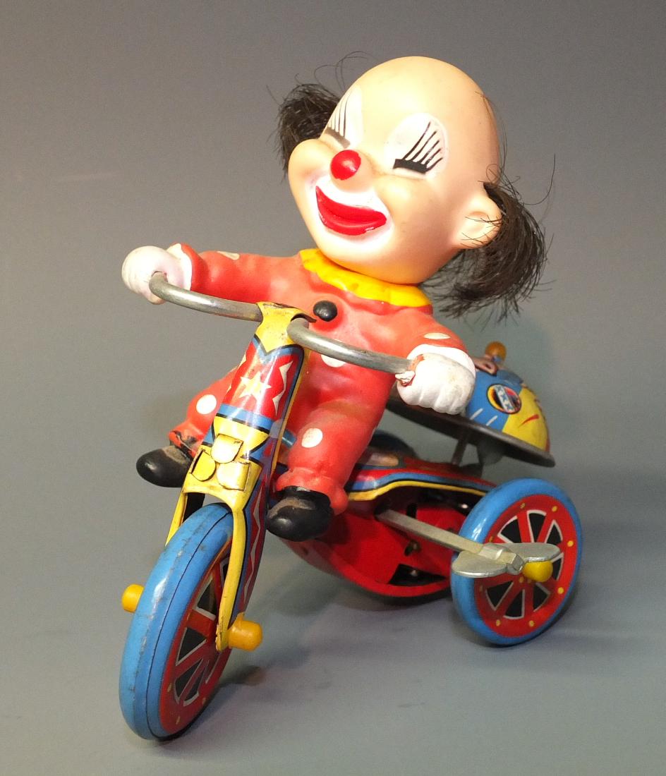 CIRCUS CLOWN ON TRICYCLE TIN WINDUP - May 12, 2018 | Toys of Times Past ...
