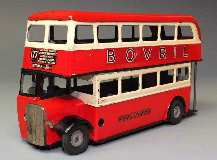 Tri Ang Minic London Transport Bus 60m