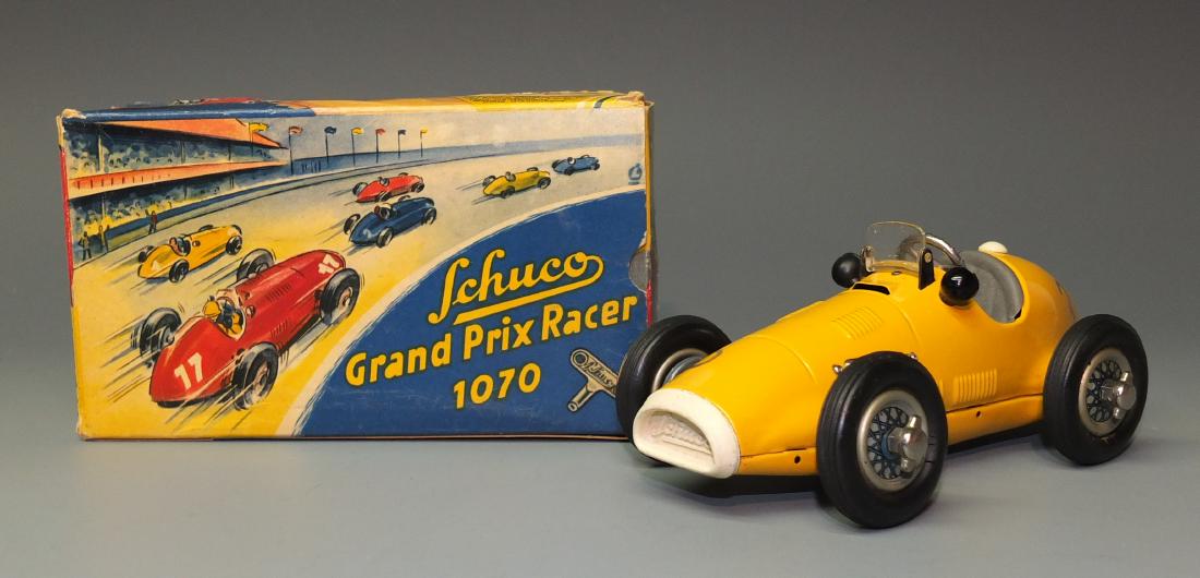 Schuco Ferrari Grand Prix Racer 1070 & Box Schuco Ferrari Grand Prix Racer 1070 & Box