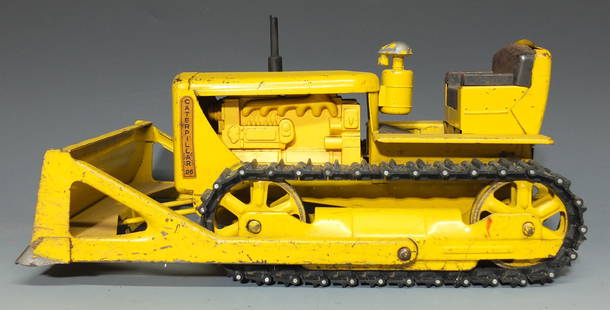 1950s Doepke Caterpillar D6 Dozer