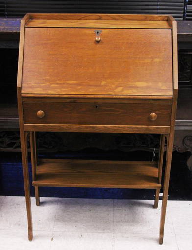 ARTS & CRAFTS OAK DROP DOWN WRITING DESK - May 08, 2021 | Robert ...