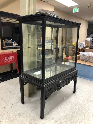 Vintage Chinese Style Display Case