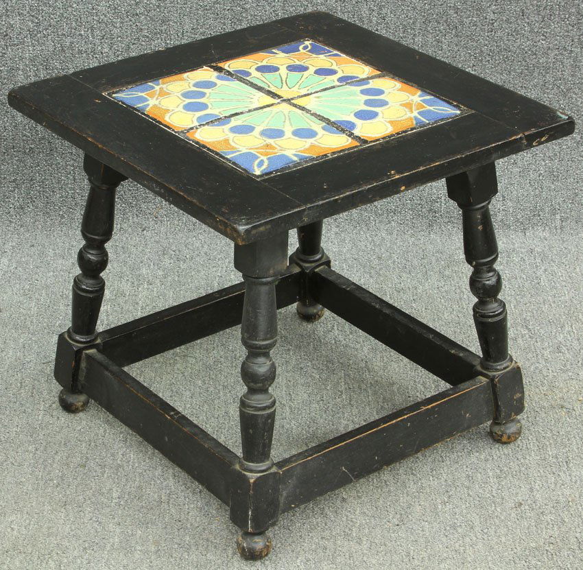 Monterey Tile Arts And Crafts Table