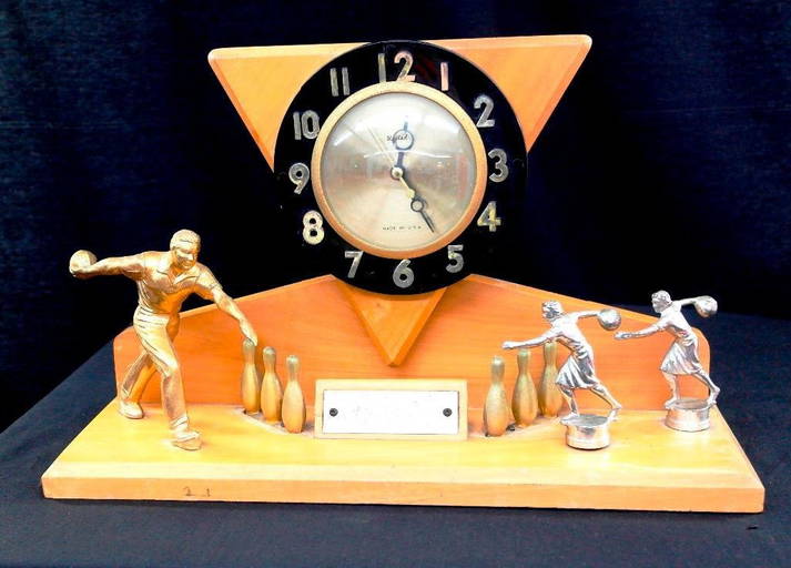 Vintage Bowling Clock Trophy United Clock Corp.