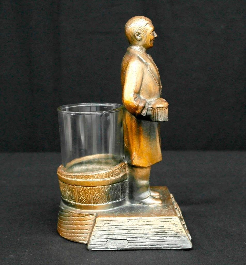 Bronzed Metal Schmidt's Beer and Ale Bartender Statue - May 20, 2014 ...