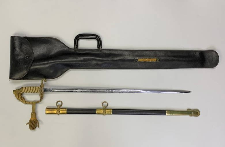 Us Navy Officer's Hilborn & Hamburger Sword With Leather Case