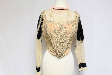 Victorian Bodice With Lace