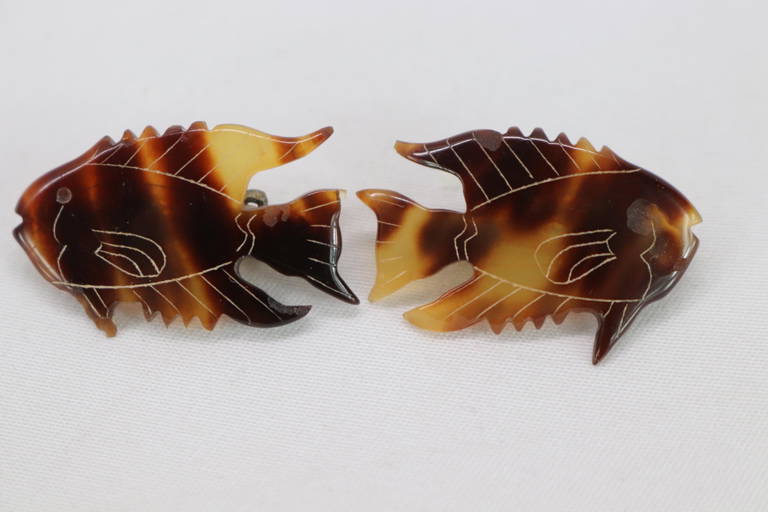 Lot Of 2 Vintage Carved Fish Shell Brooches