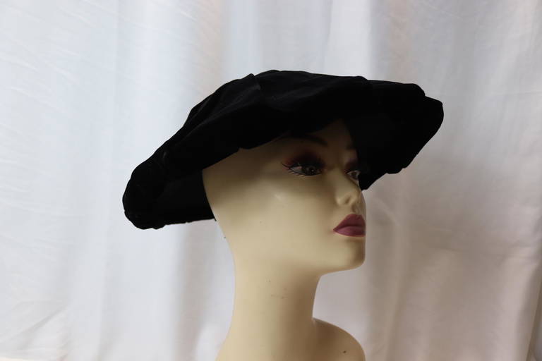 Vintage 1960's Bonwit Teller Mushroom Hat