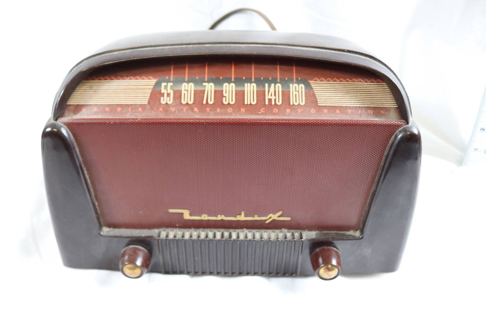 Vintage Bendix Aviation Corp. Bakelite Tube Radio Auction