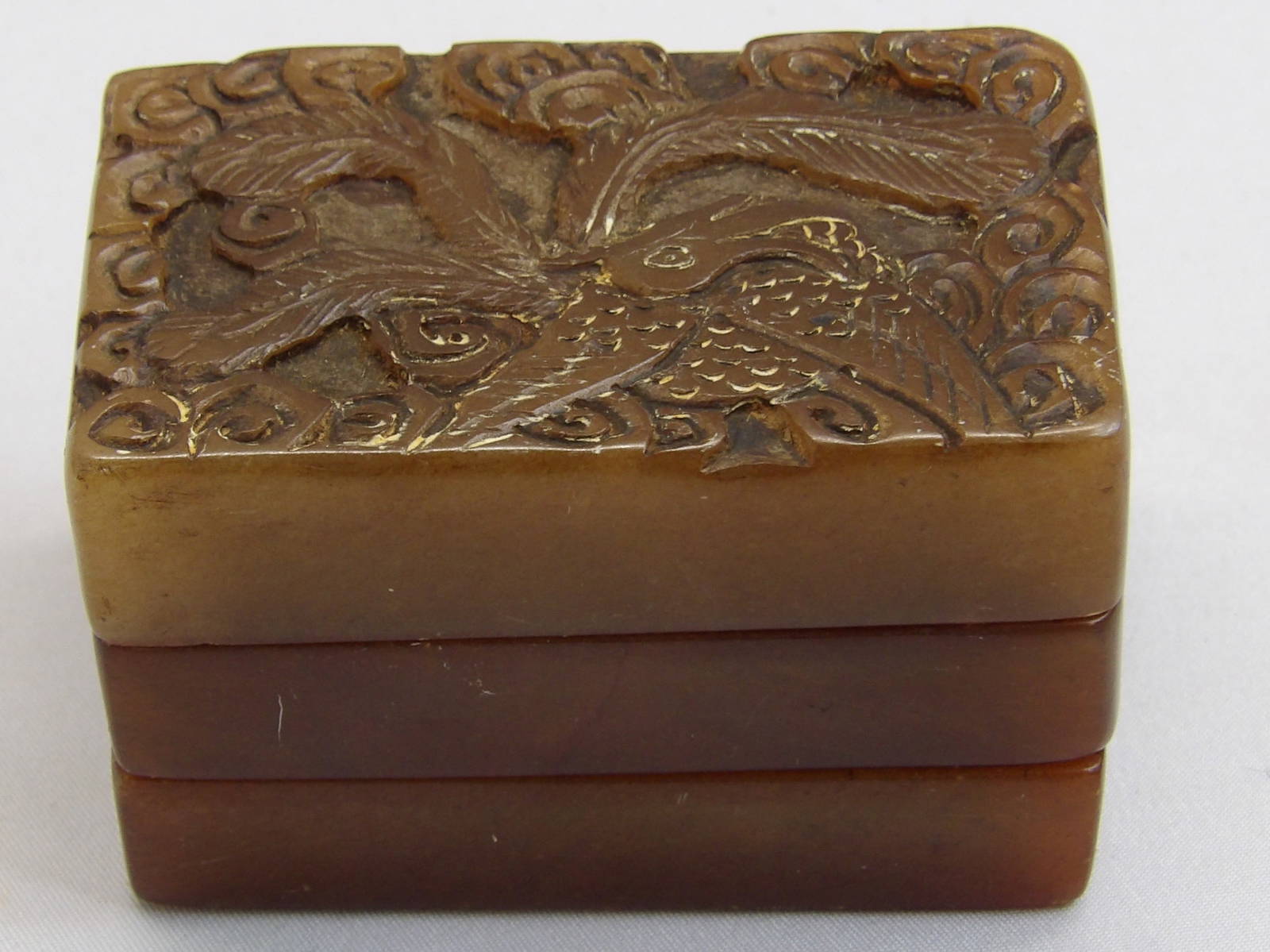 Hand Carved Chinese Jade 3 Section Ink Stone With 3 Chops Auction