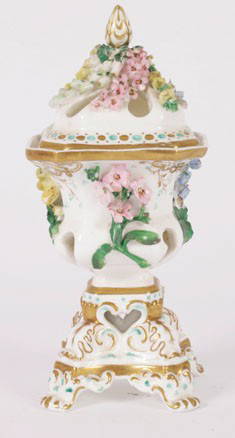 Colebrookdale Or Rockingham Pot Pourri