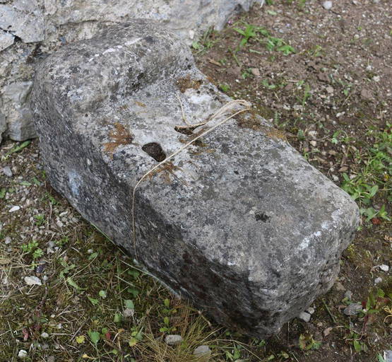 Antique Stone Gate Stop