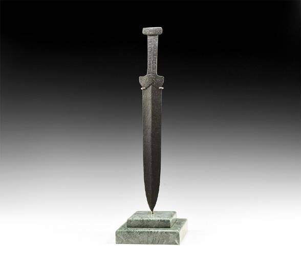 Scythian Acinaces Dagger - Nov 21, 2017 | TimeLine Auctions Ltd. in ...