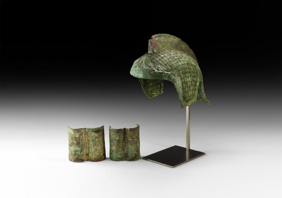 Roman Parade Helmet with Wrist Guards