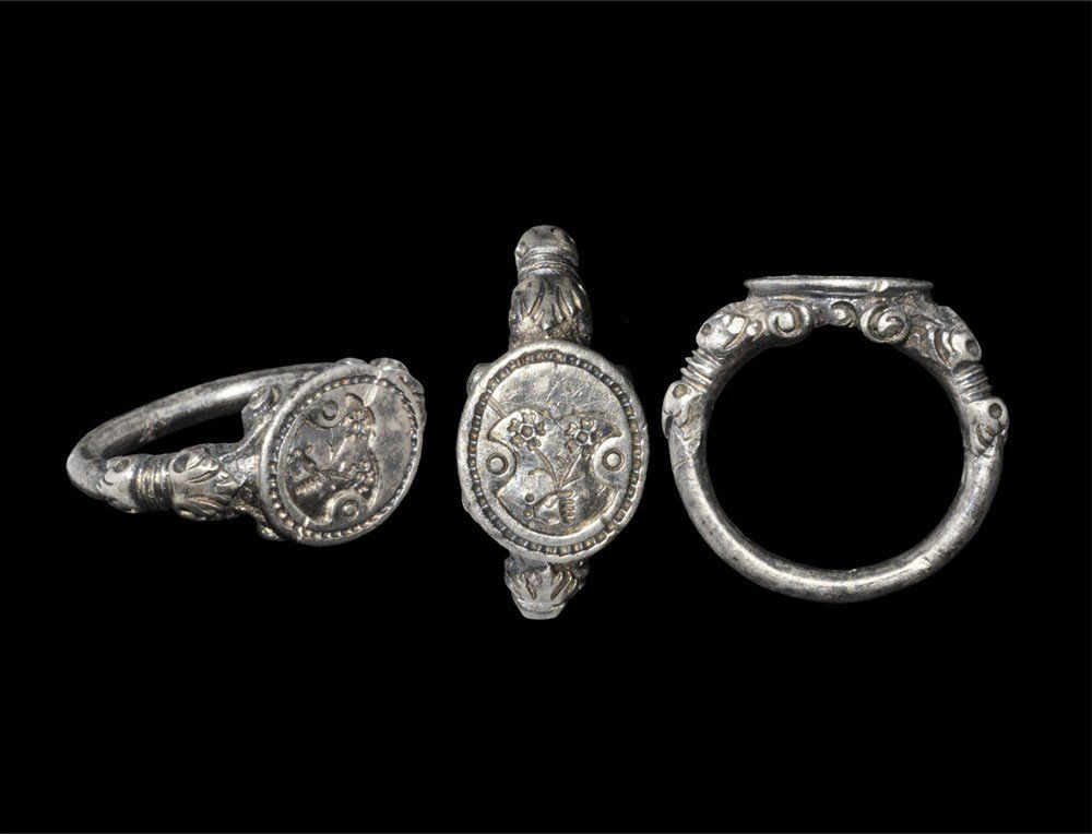 Post Medieval Silver Seal Matrix Ring