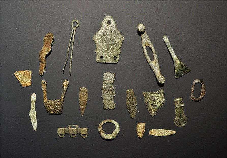 Saxon Norman and Viking Artefact Group