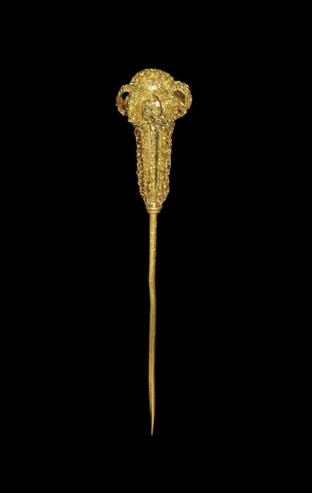 Medieval Italian Renaissance Gold Filigree Pin - May 30, 2014 ...