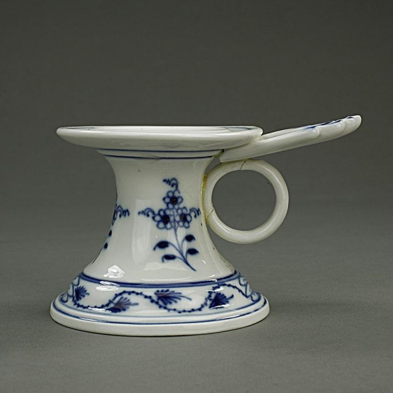 MEISSEN BLUE AND WHITE PORCELAIN CANDLE HOLDER - Nov 10, 2013 ... MEISSEN BLUE AND WHITE PORCELAIN CANDLE HOLDER - Nov 10, 2013 ...