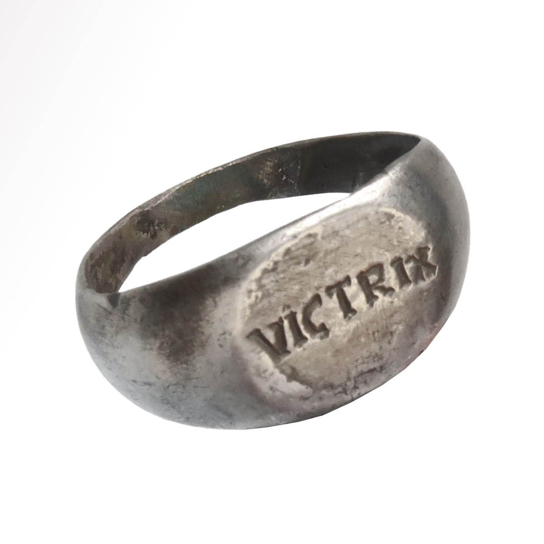 Roman Silver Ring With Inscription, Victrix, C. 2nd Century A.d. Auction