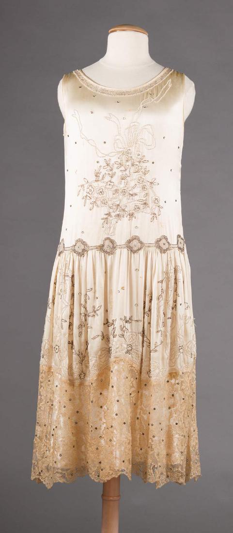CREAM SILK ROBE DE STYLE, 1920s