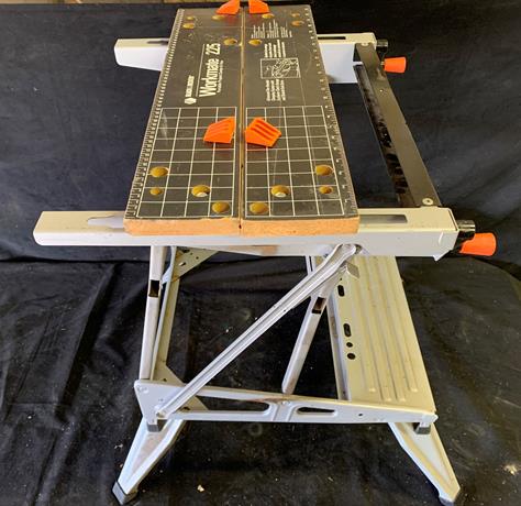 Black & Decker Portable Workmate 225 Several Tabs For