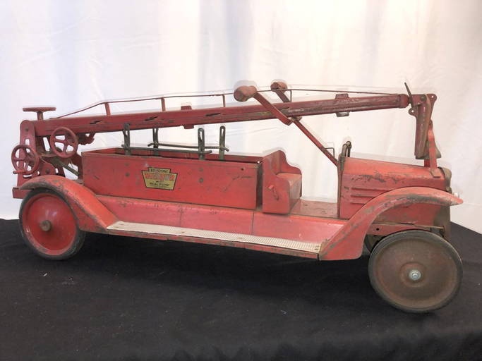 1900's Rideable Keystone Firetruck - Nov 29, 2022 | Cedarburg Auction ...