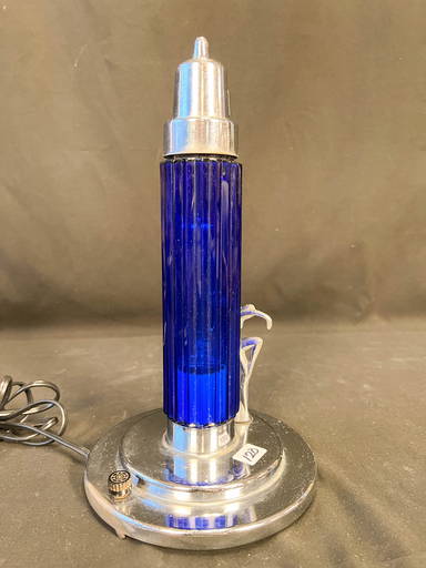 Art Deco Bullet Lamp With Figures