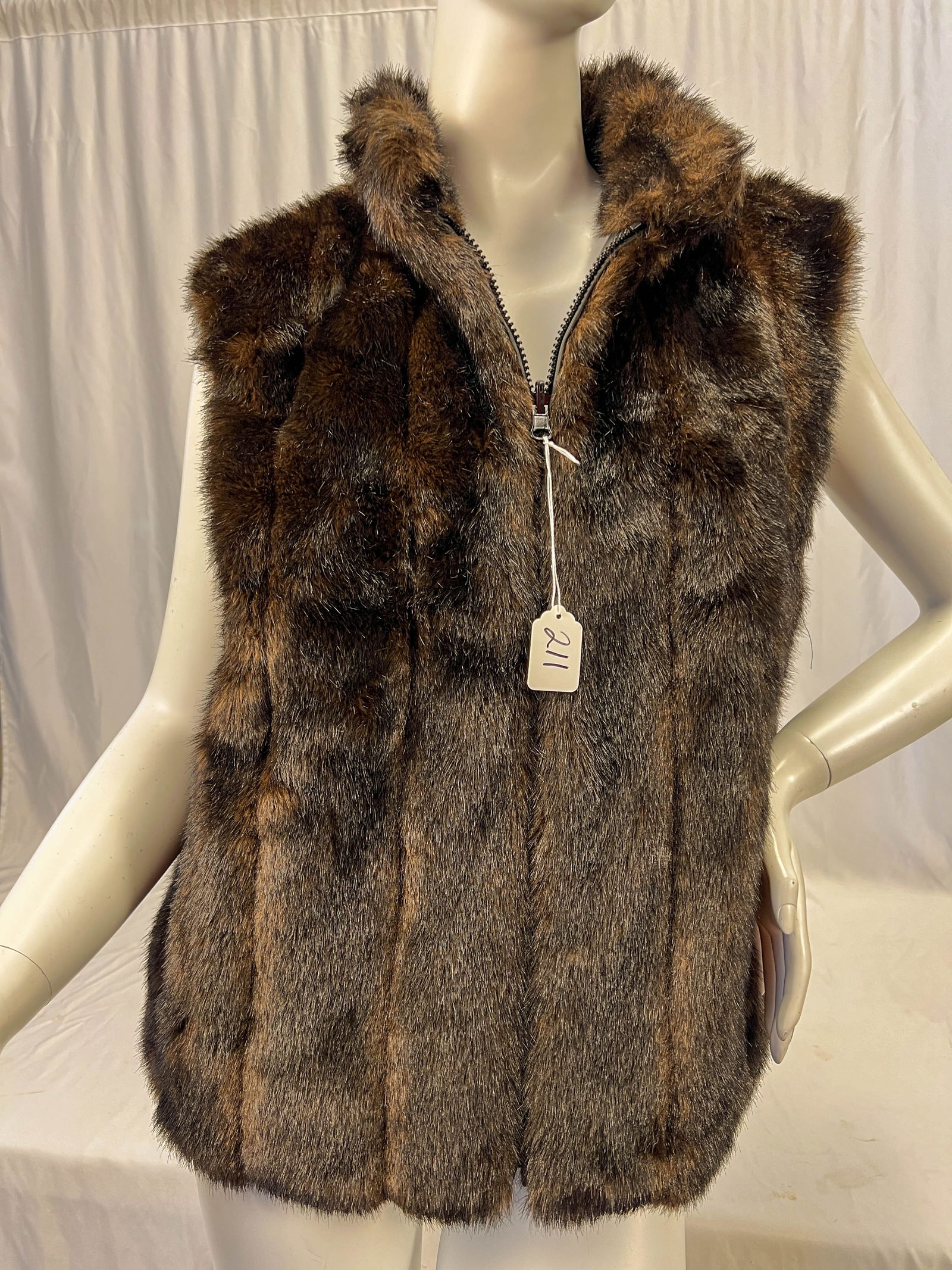 Reversible Faux Fur Mink Vest Front Zip. 20" Chest Measurement Auction
