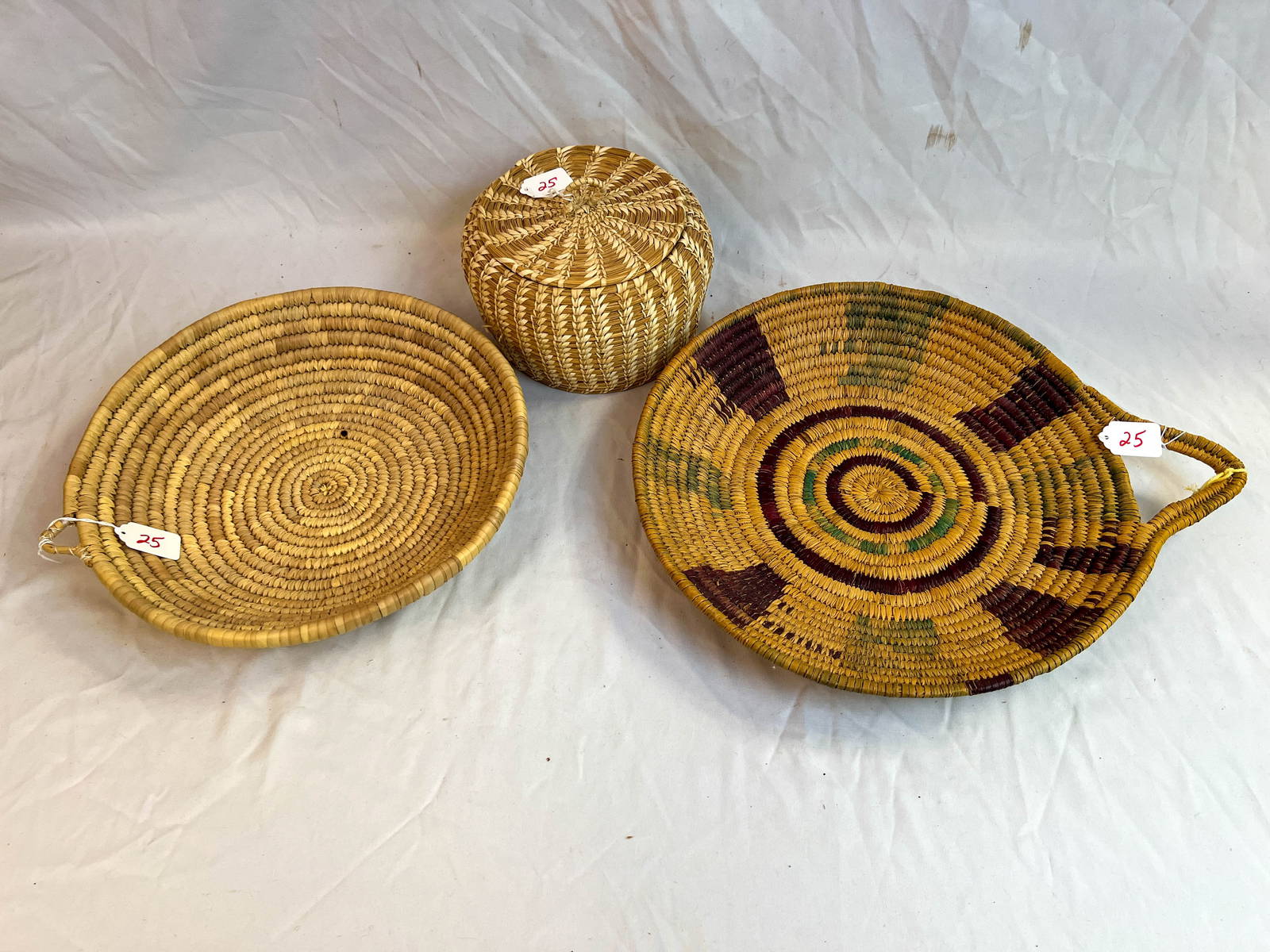 Group Of 3 Native American Baskets, 1 Tohono O'odham Gap Stitch Auction