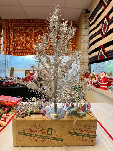 Aluminum Taper Tree With Frosted Silver Ornaments