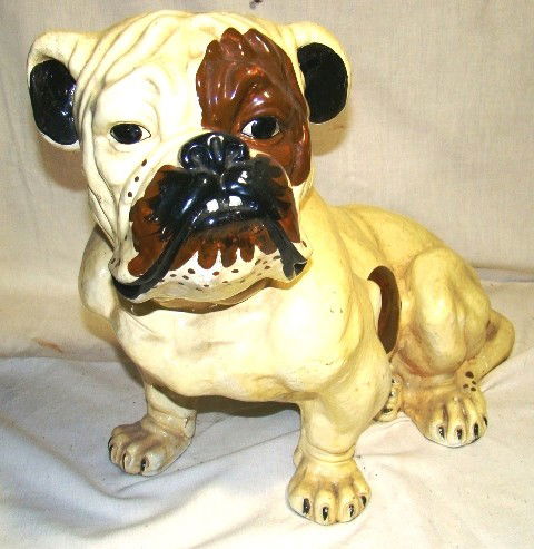 86: A great looking Marwal, Ind., Inc., seated bulldog