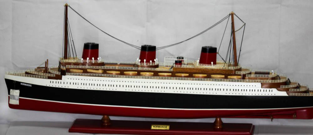 Collectors Edition Handmade T.s.s Normandy Ship Model
