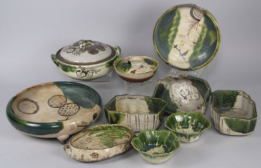 (on 10) LOT OF JAPANESE ORIBE POTTERY