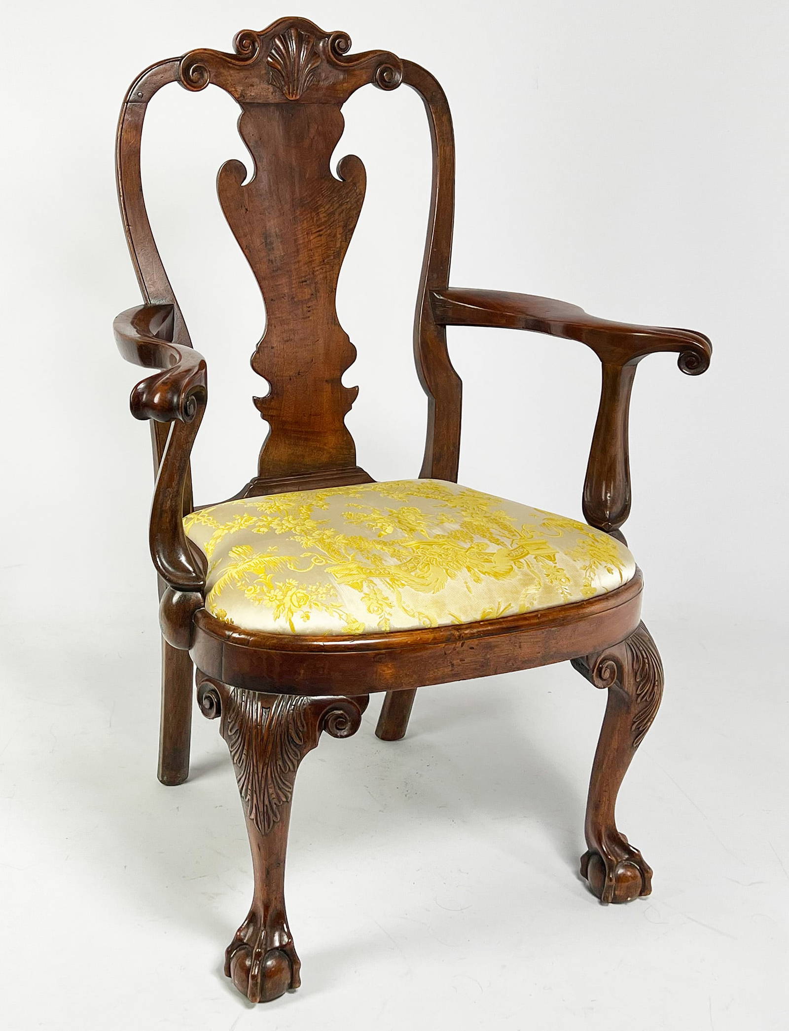 Philadelphia Queen Anne Carved Walnut Armchair Auction