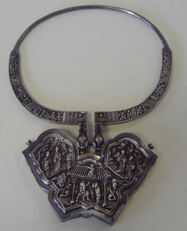 Chinese Silver Torque Collar Amulet Necklace, sgnd