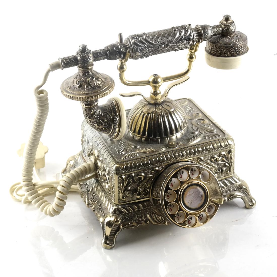 Baroque Monarch Telephone