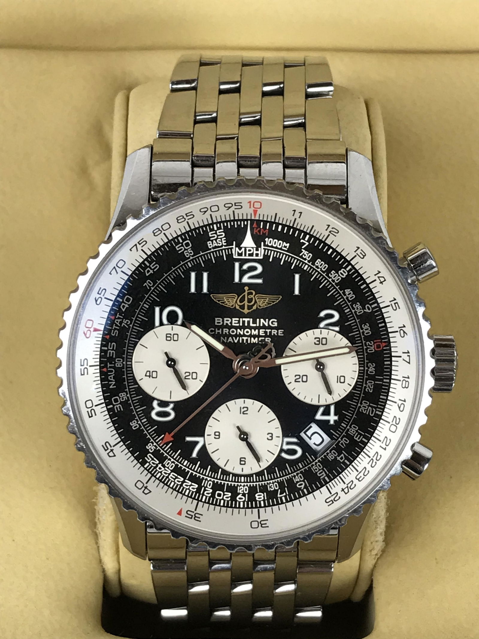 Breitling Navitimer Black Arabic Dial Men - Dec 05, 2020 | Roland NY in NY