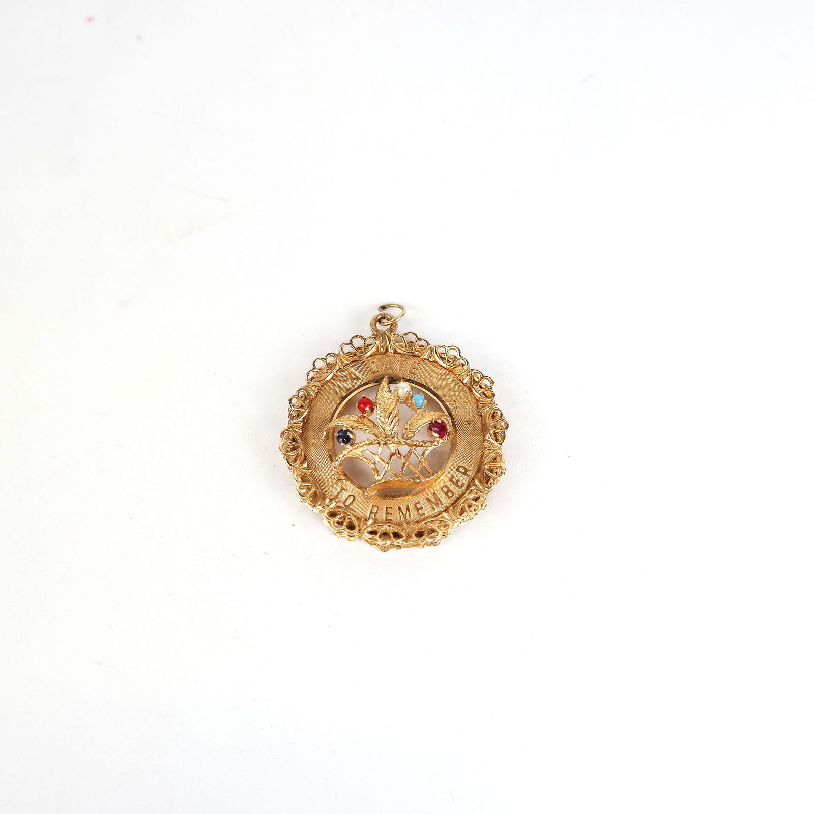 Vintage 14k Gold Charm / Pendant