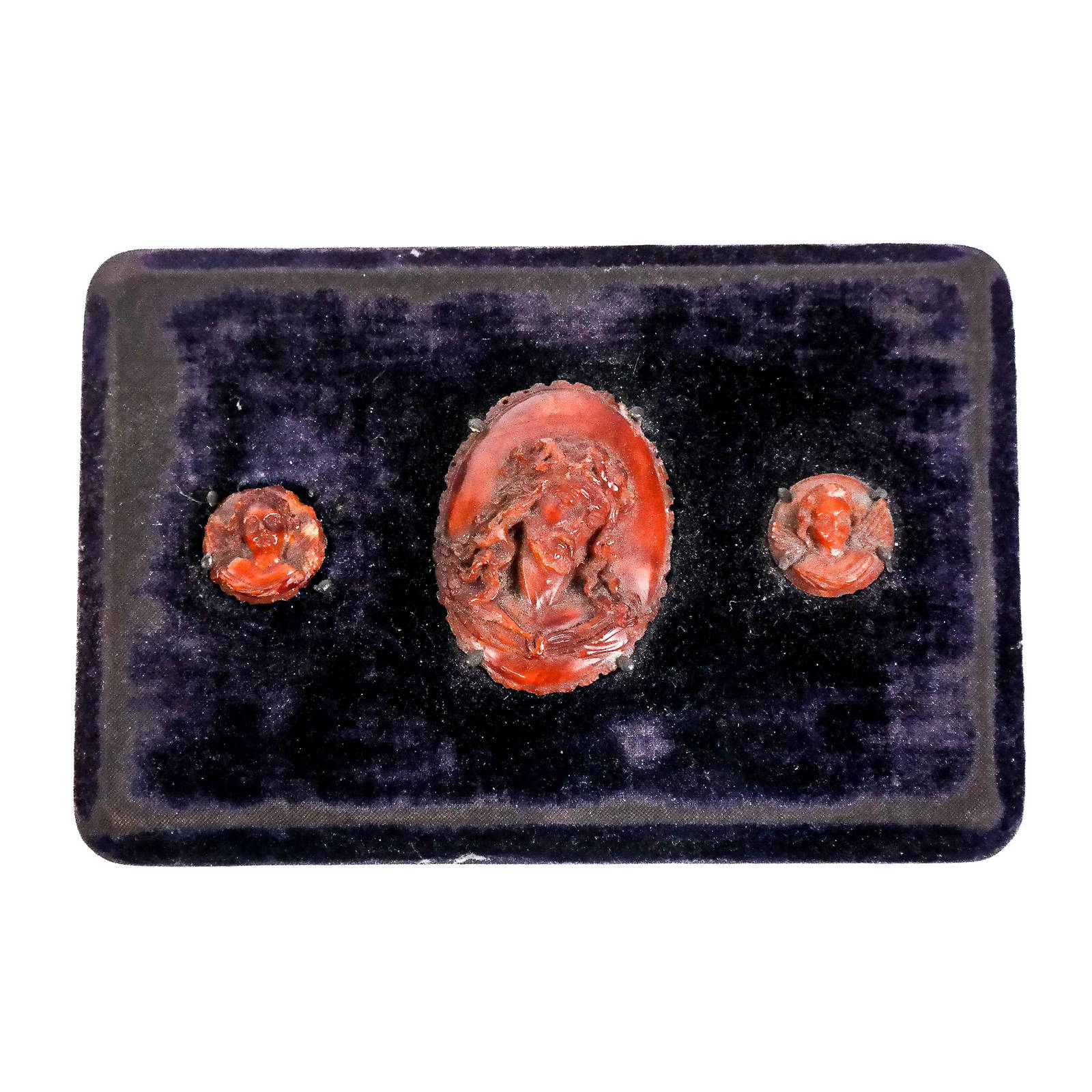 Set Of 3 Religious Cameos In A Frame Auction