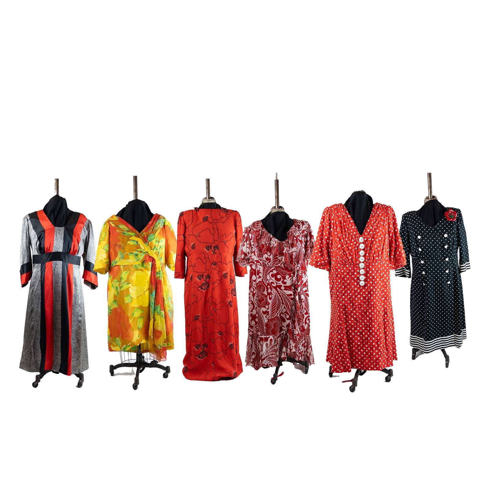 Collection Of 32 Vintage Custom Plus Size Dresses Auction