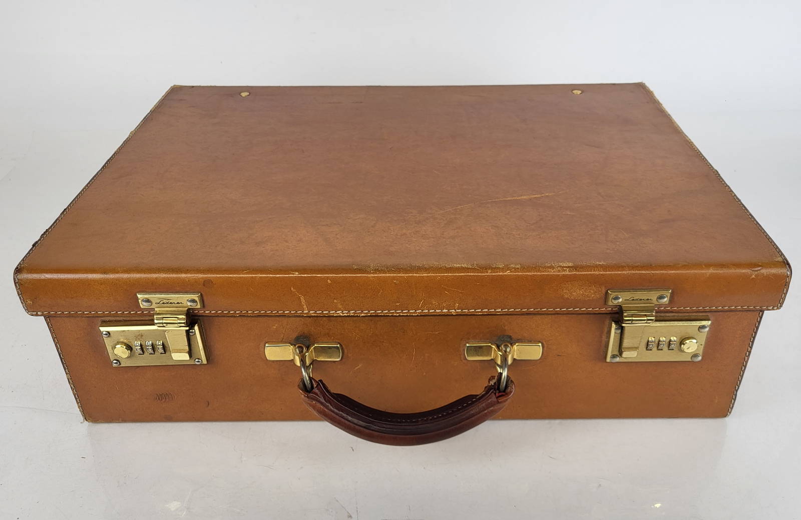Vintage Lederer Tan Leather Hardside Briefcase Auction