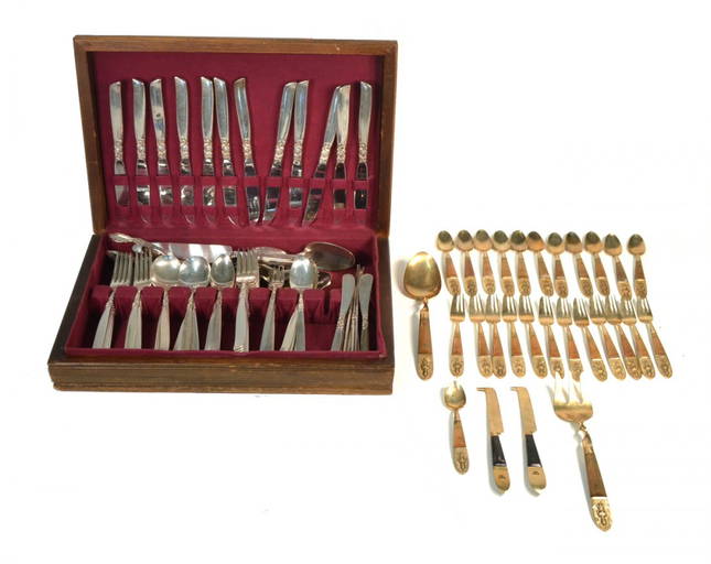Cased Community Silver Plated Flatware