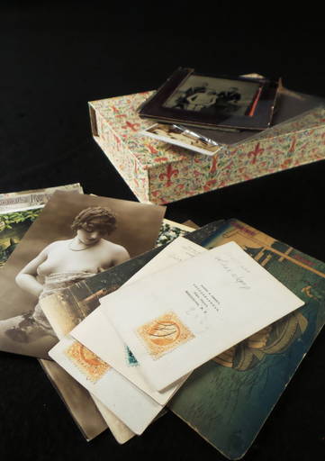 Antique & Vintage Photography & Ephemera