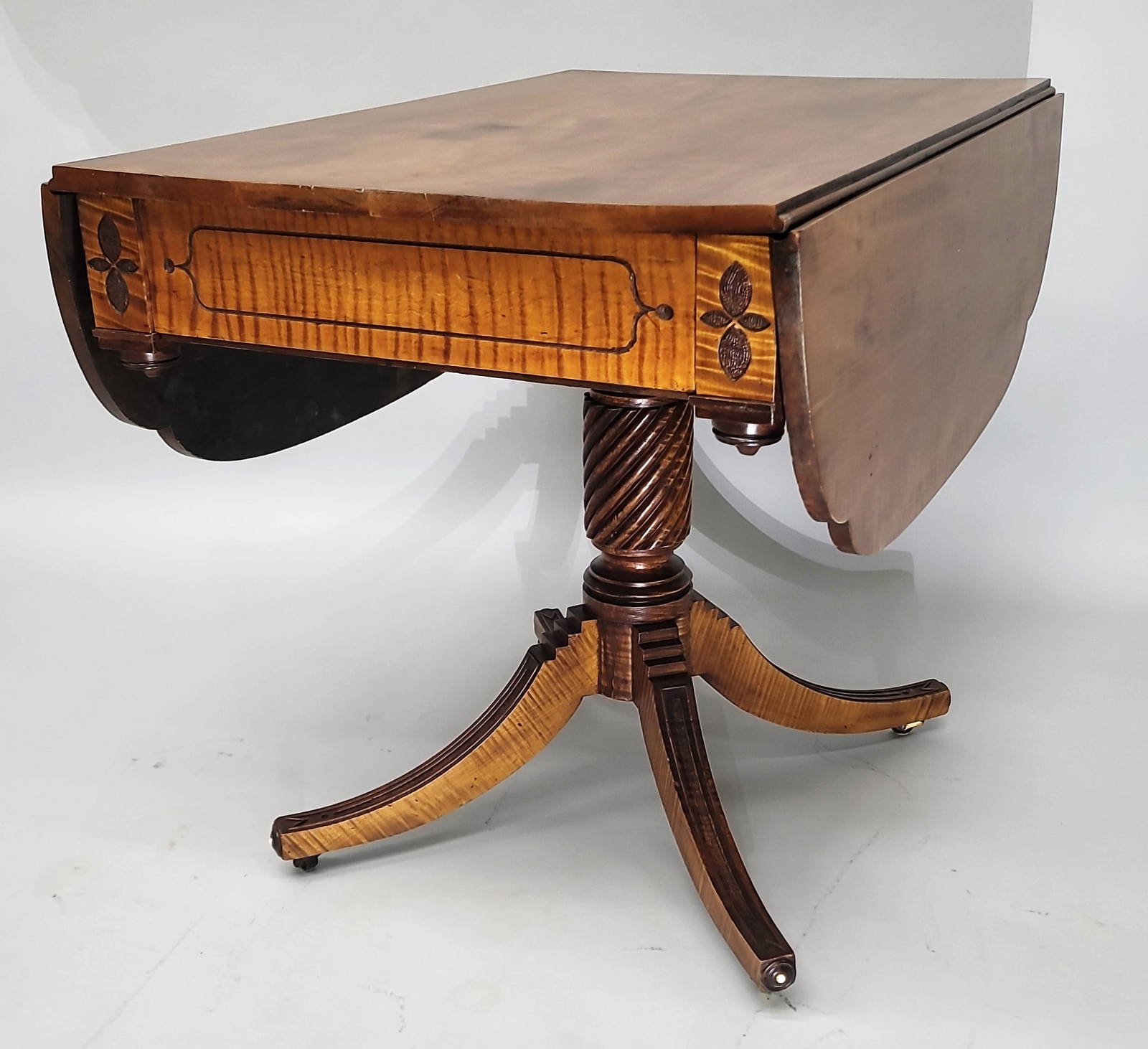 Circa 1830's American Classical Tiger Maple Dropleaf Table. All Hand ...